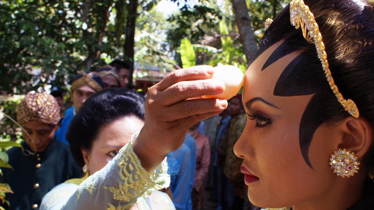 Limpia con huevo - La cura del huevo, significado y hechizos